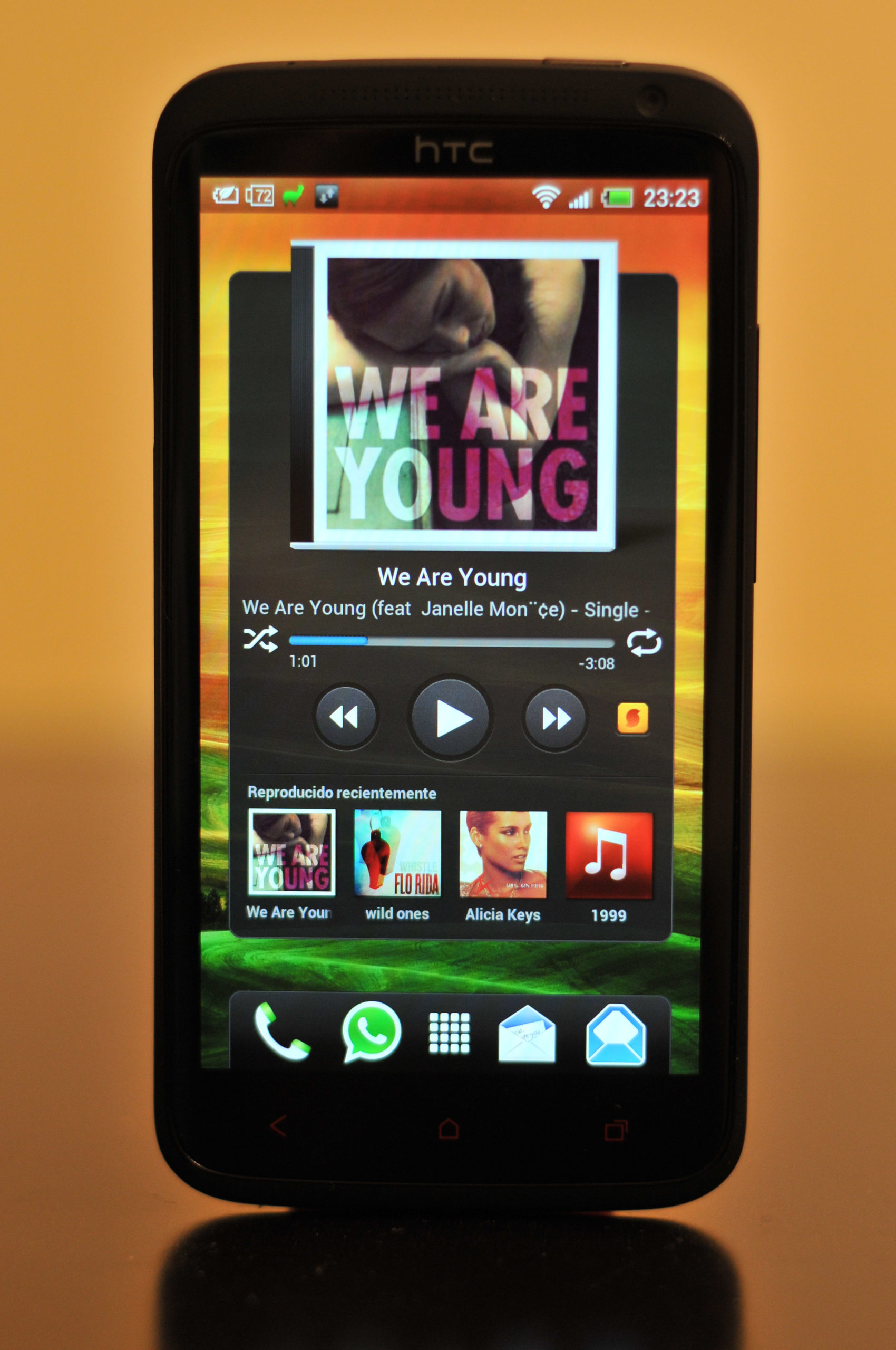 HTC One X+ Plus: Análisis completo y prueba a fondo | Teknófilo