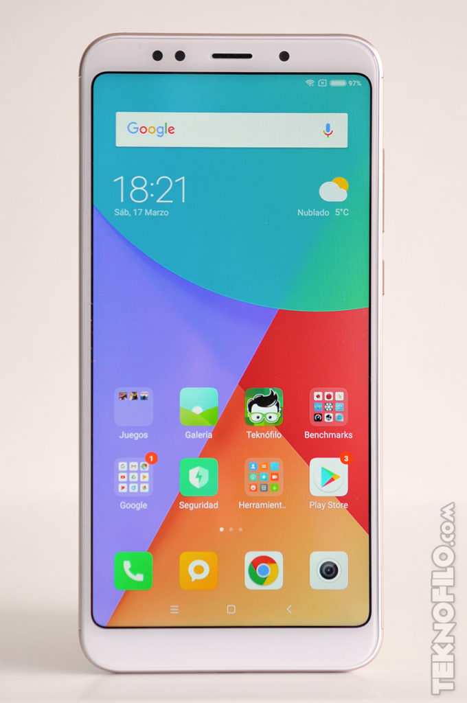 Análisis completo del Xiaomi Redmi 5 Plus y opinión en español [REVIEW]
