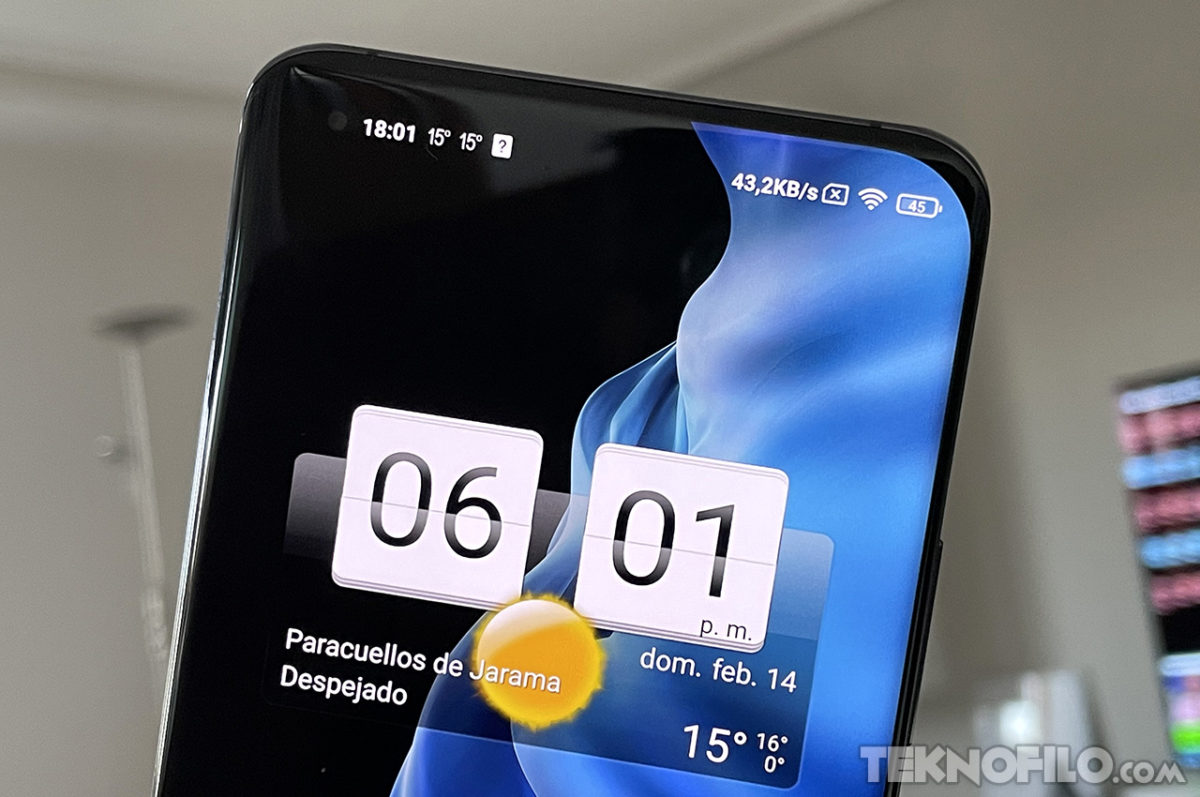 El widget clásico de reloj de HTC Sense vuelve a tu smartphone Android