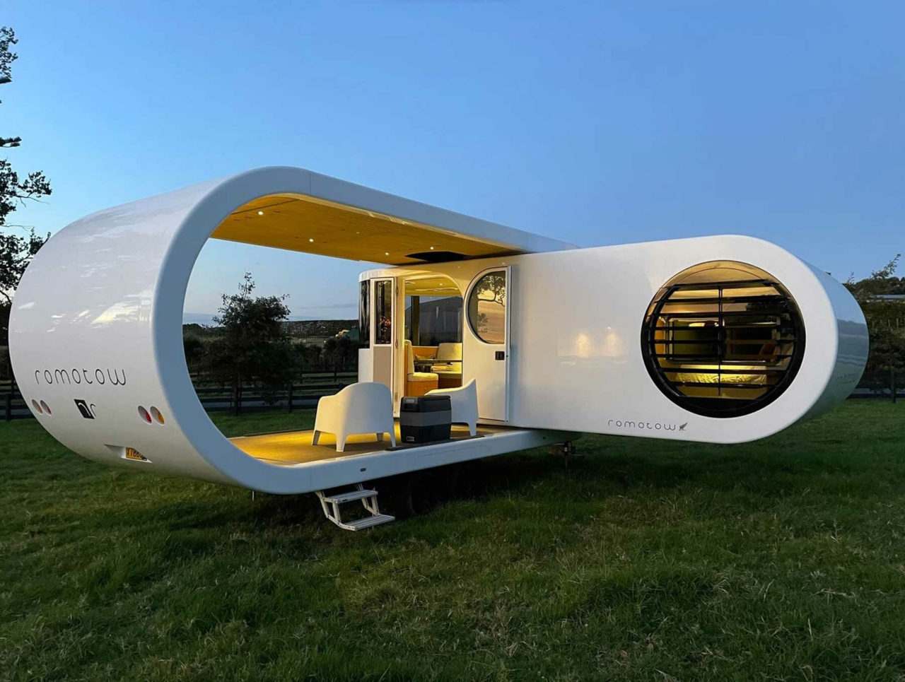 Este innovador remolque de camping plegable está inspirado en una ...